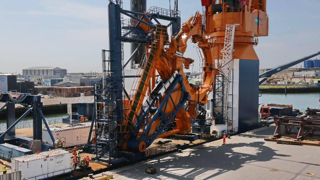 Monopile Gripper Frame Fitted on Van Oord’s Jack-Up | Offshore Wind