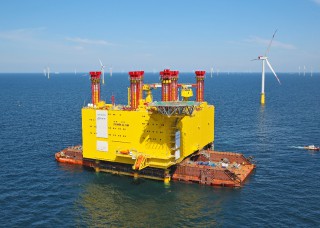 Seaway Installs Sylwin Alpha Converter Platform | Offshore Wind