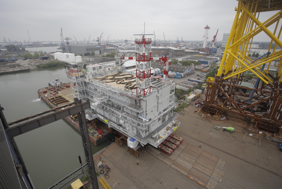 Borssele Alpha Topside On the Move | Offshore Wind