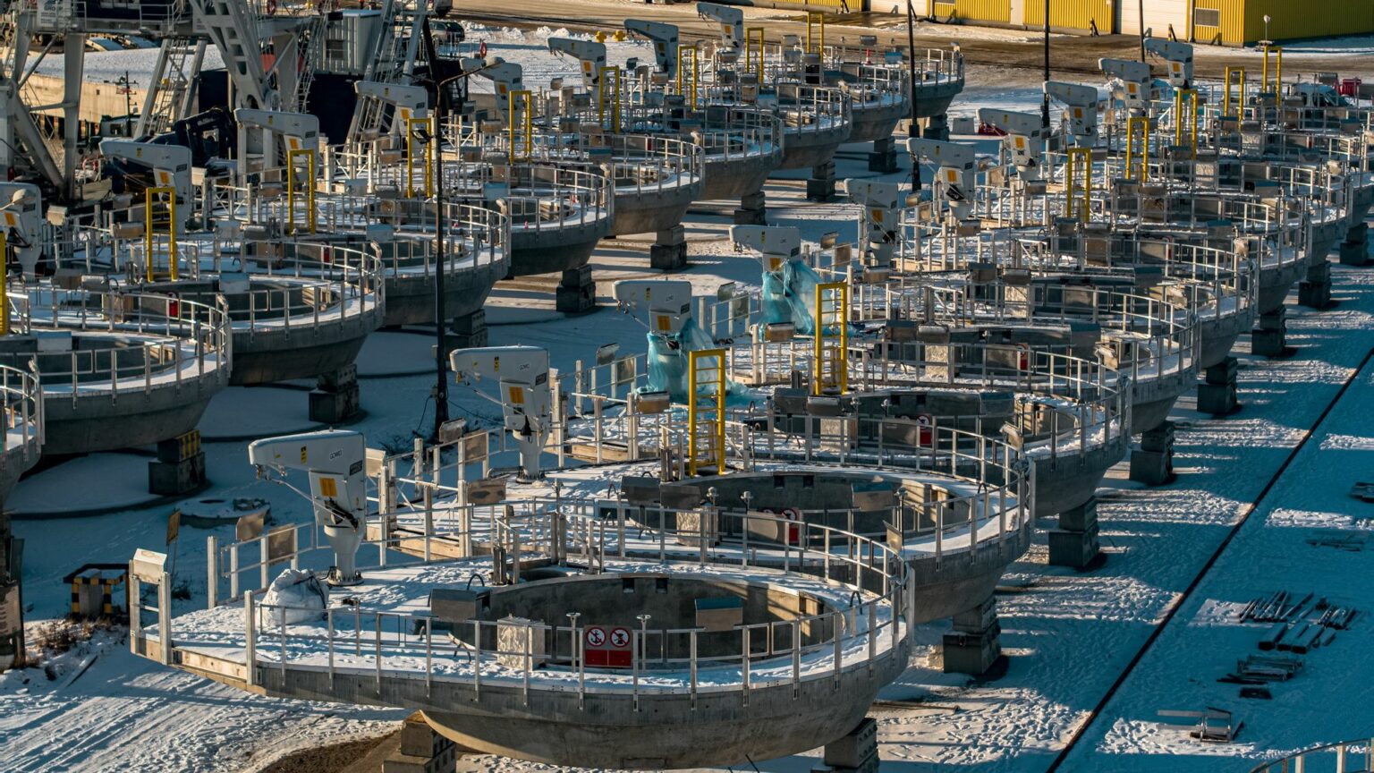 Suction Bucket Jacket Foundation Installed at Borkum Riffgrund 1 ...