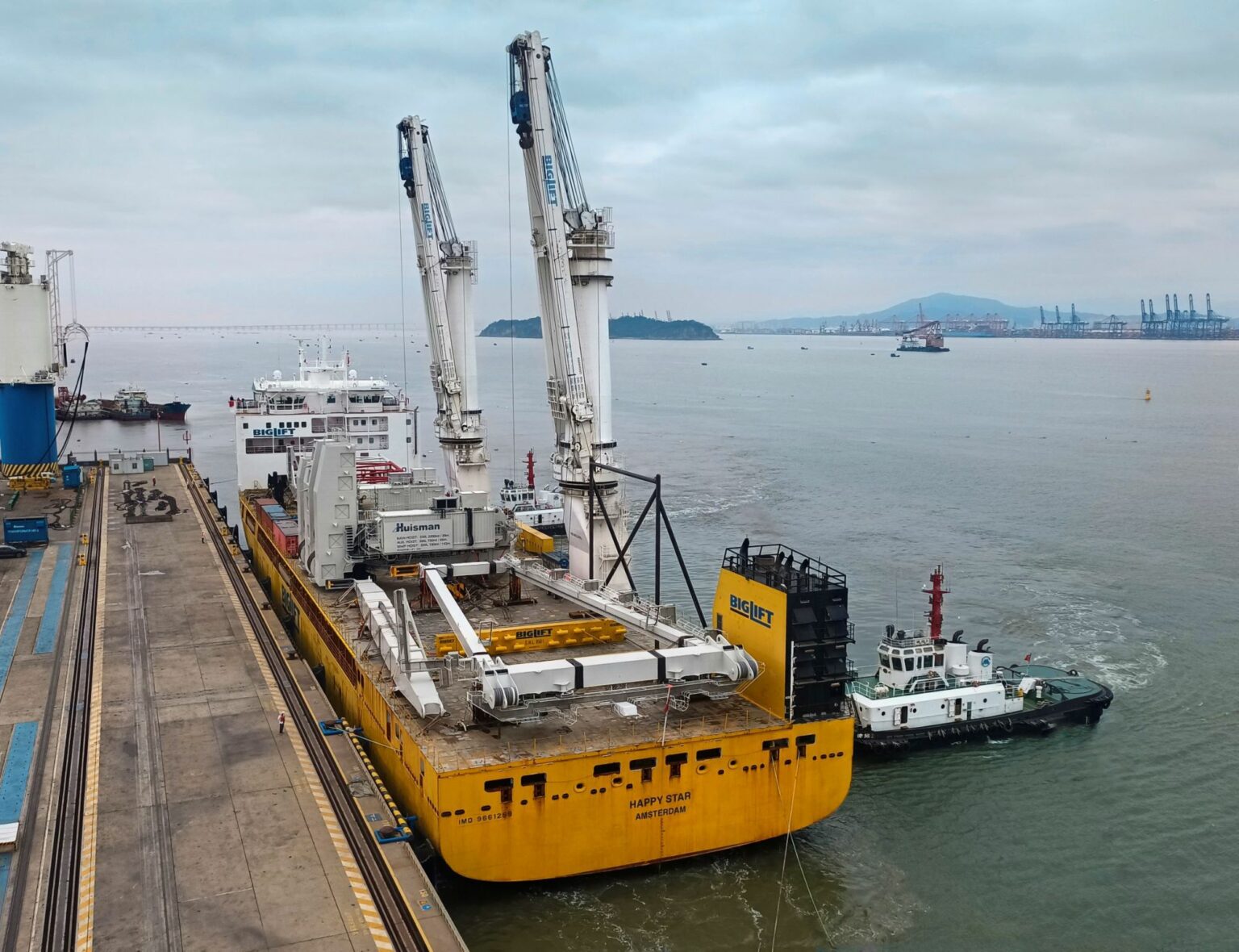Crane for First US Wind Turbine Installation Vessel on Its Way to Texas ...