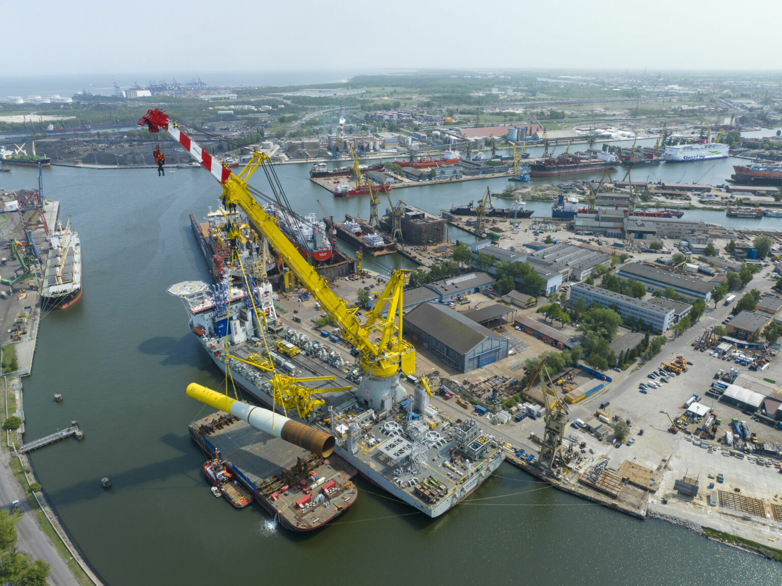 Suction Bucket Jacket Foundation Installed at Borkum Riffgrund 1 ...