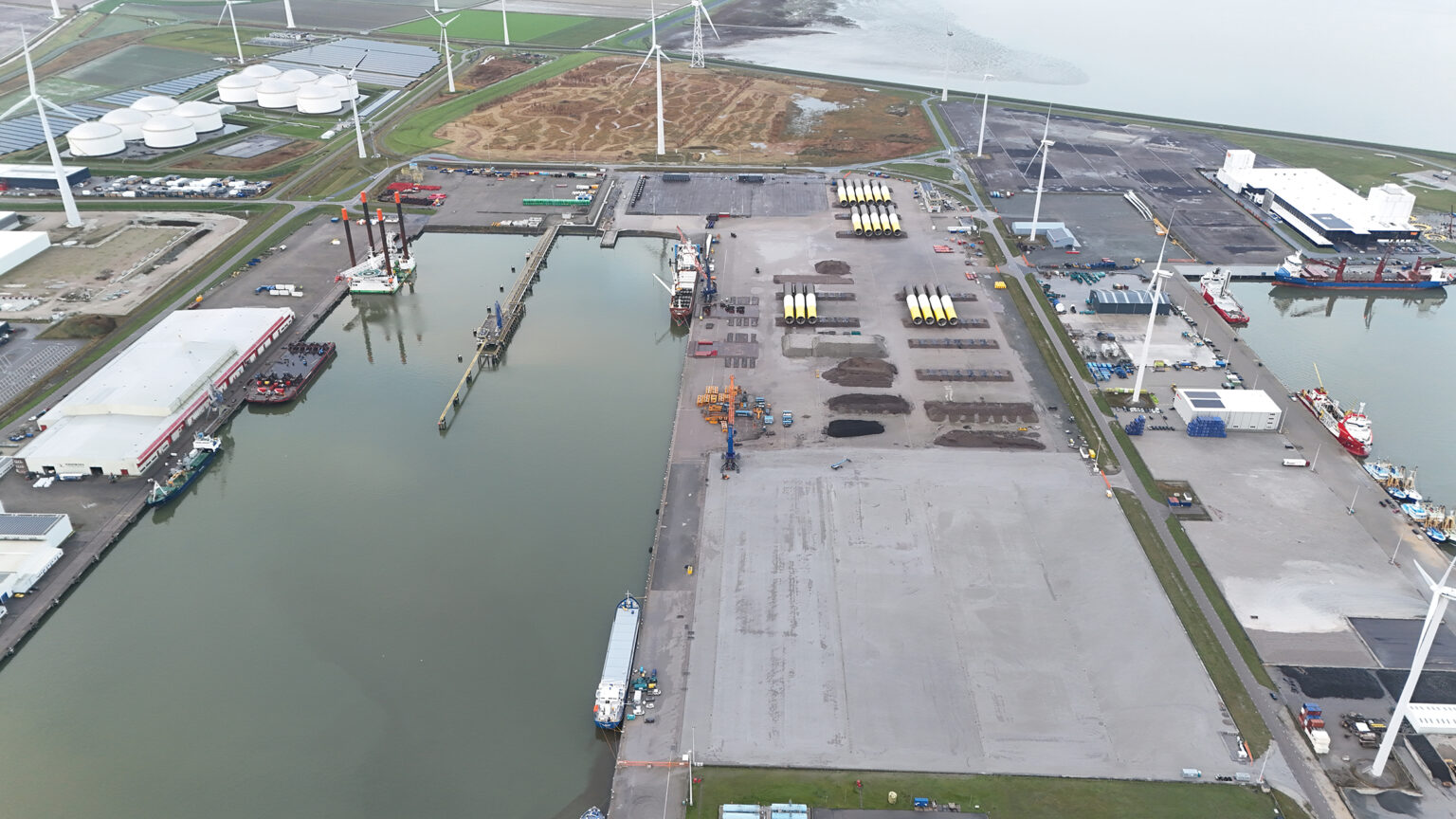 Ecowende Picks Marshalling Port for 760 MW Dutch Offshore Wind Farm ...