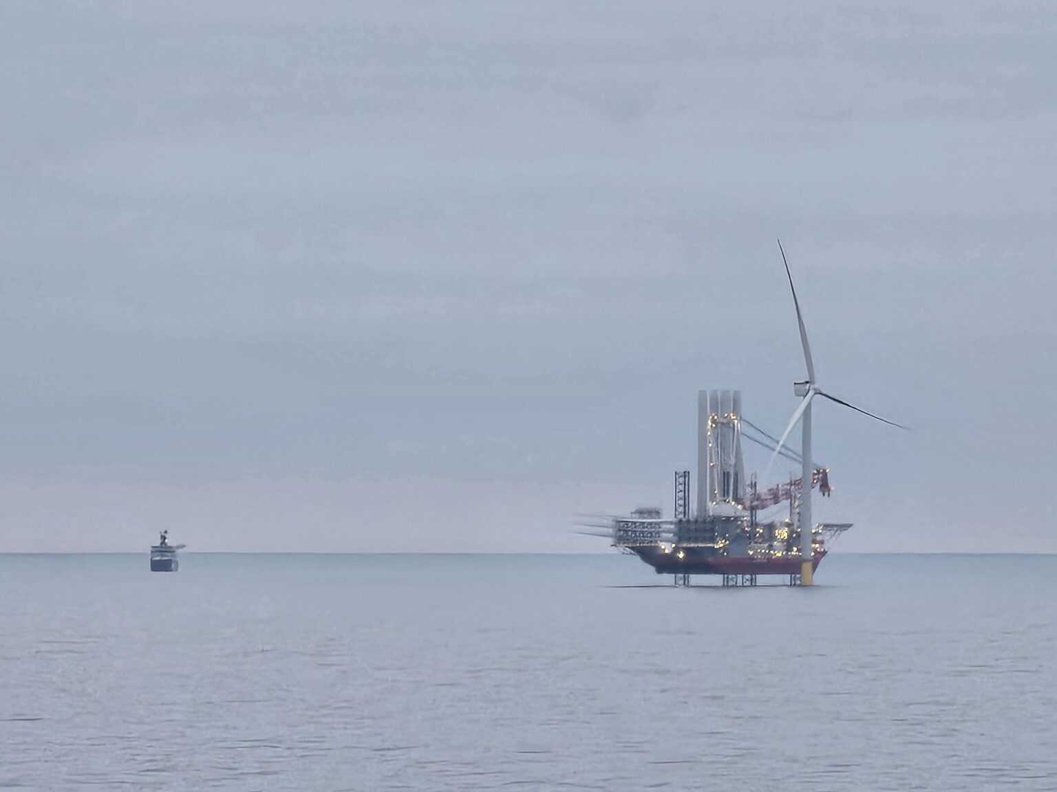 WATCH: Dominion Energy Launches First US Offshore Wind Turbine ...