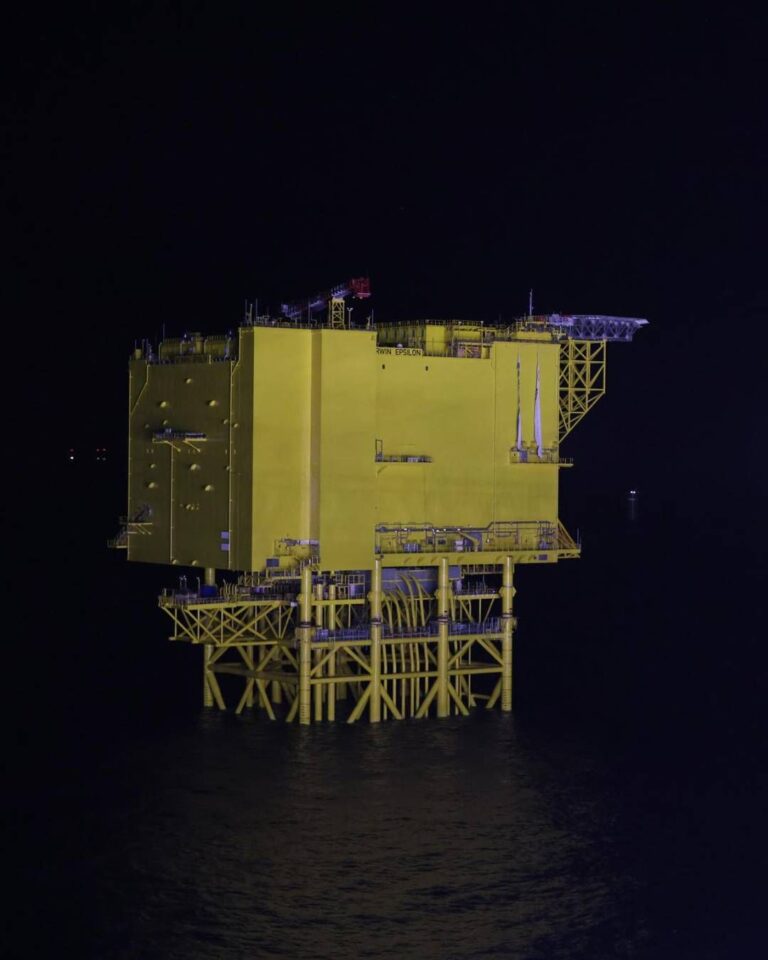 BorWin Epsilon Offshore Platform Installed | Offshore Wind