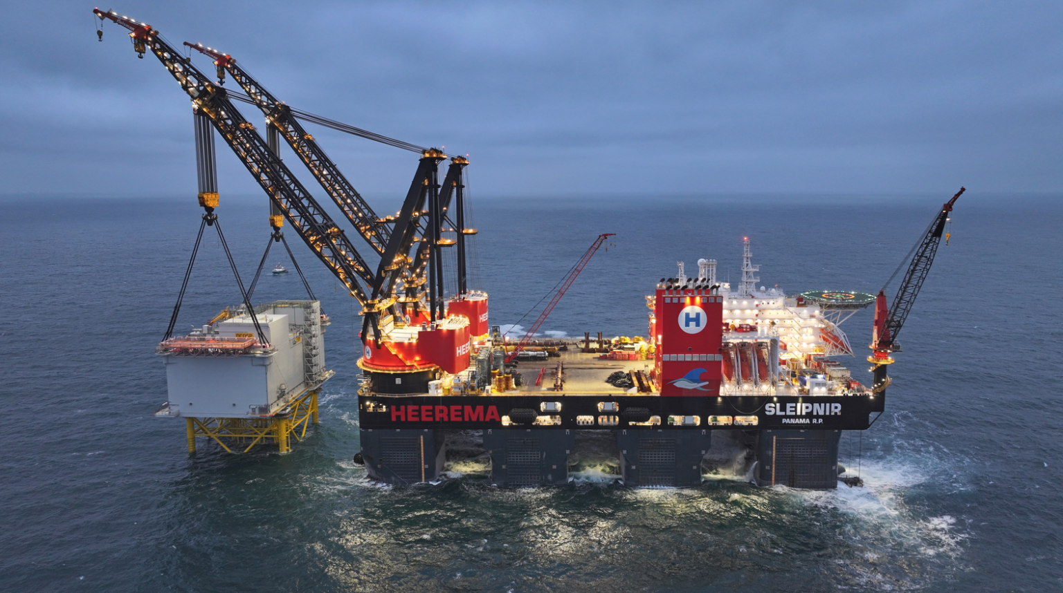 Final Dogger Bank Wind Farm Offshore Substation Installed | Offshore Wind