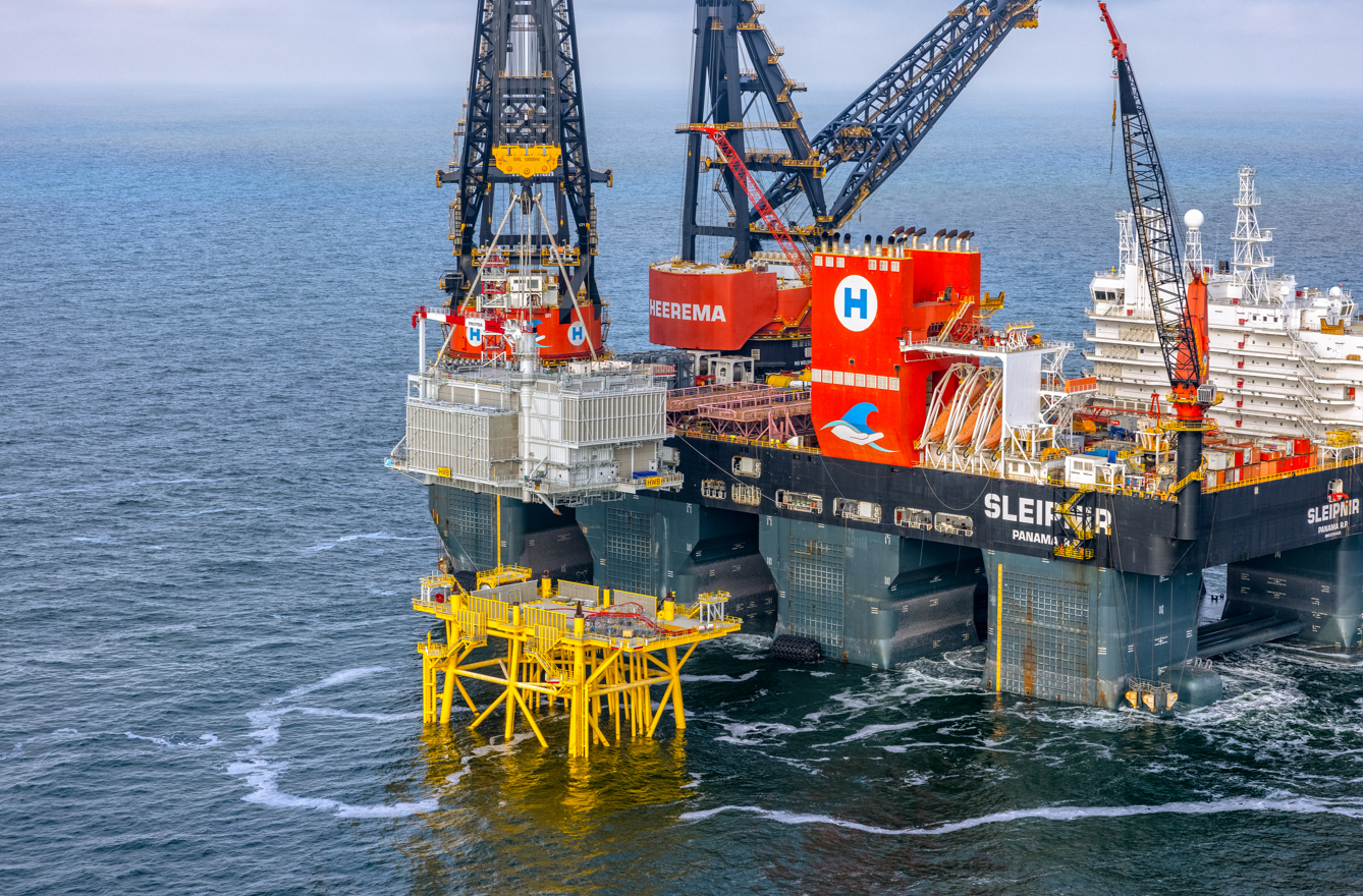 Sleipnir Lowers Hollandse Kust West Beta Topside Into Place | Offshore Wind