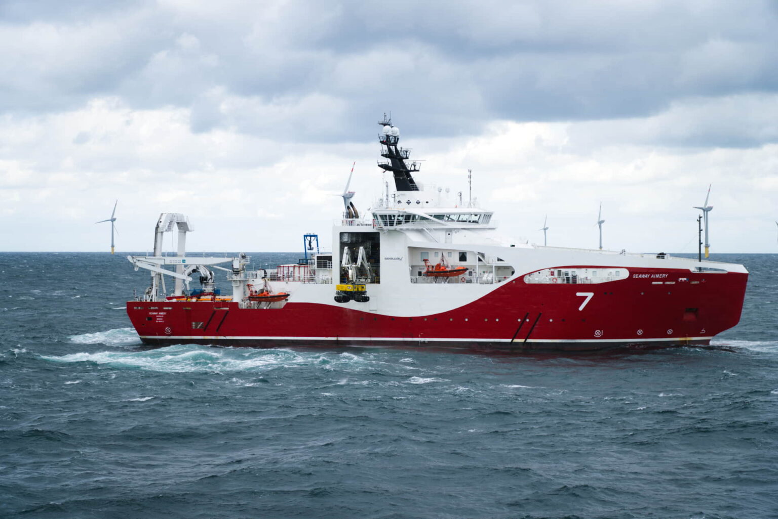 CLV Seaway Aimery Leaves US Revolution Wind Site to Work on UK East ...
