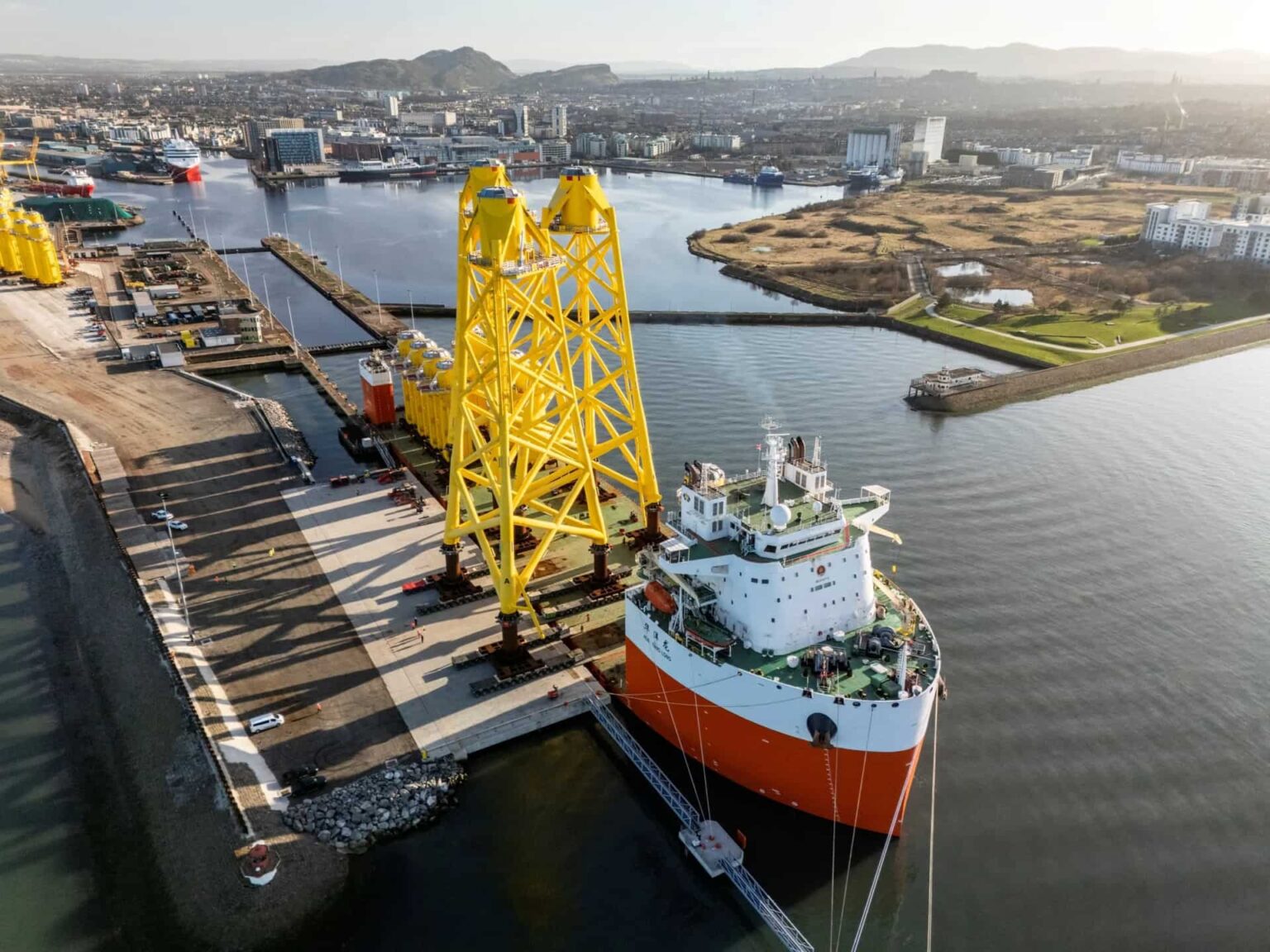 Dajin Launches Its First Heavy Deck Carrier for Offshore Wind, Plans 20 ...