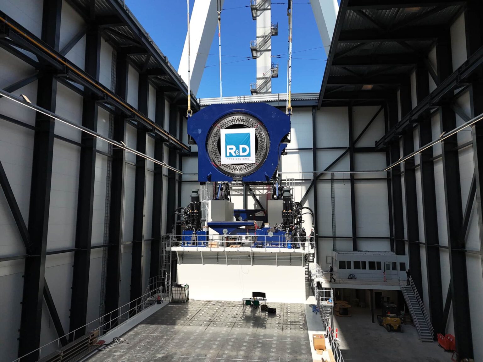 Dutch Company Deploys Floating Wind Turbine Prototype for Testing ...