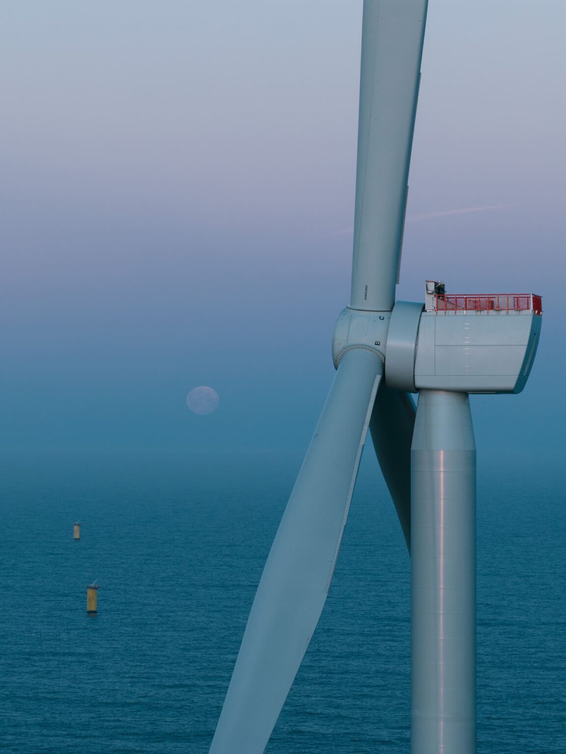 'World’s First' Wind Turbine with CO2-Reduced Steel Tower and ...
