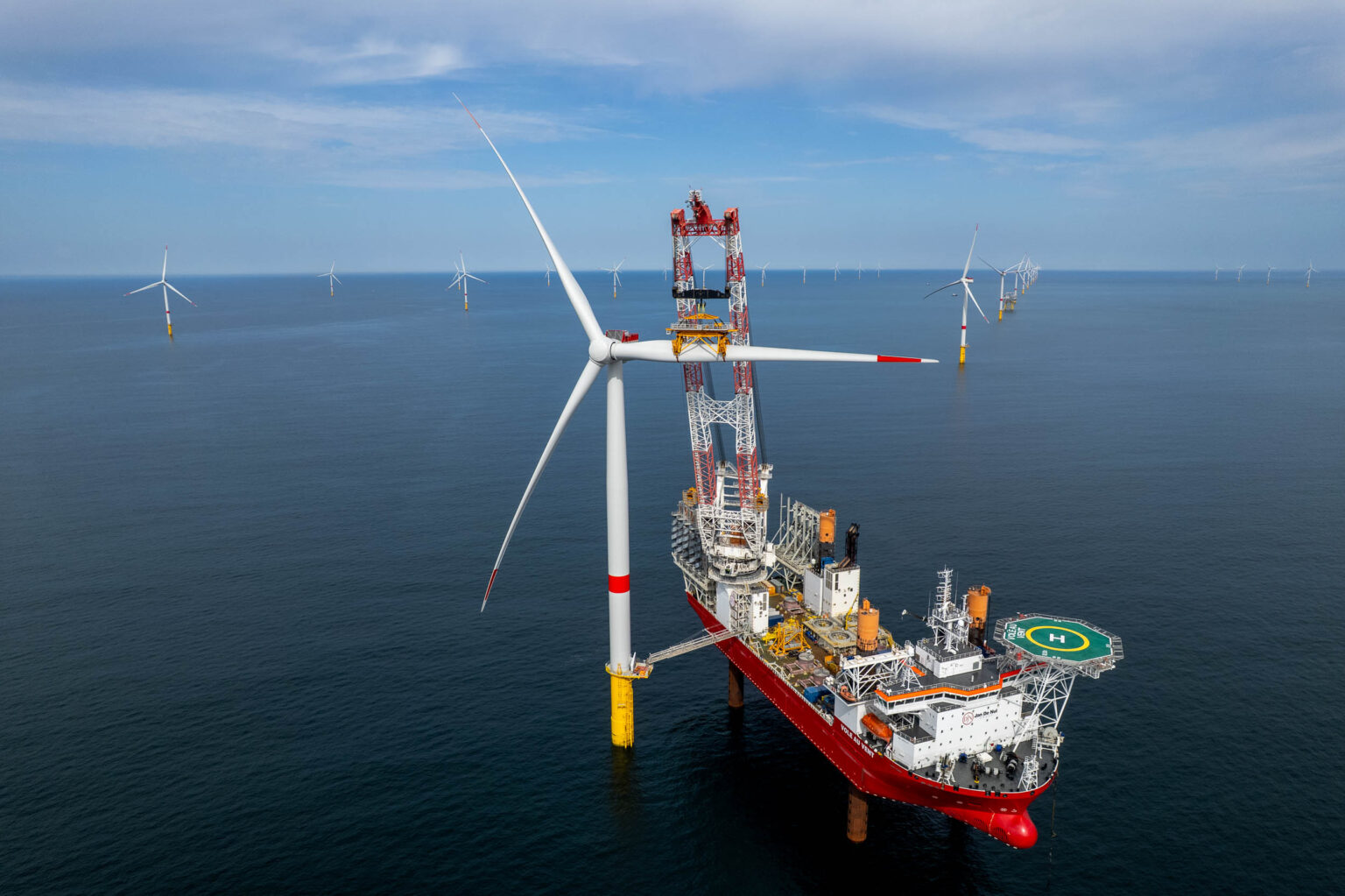 US Gets Its First Commercial-Scale Offshore Wind Farm | Offshore Wind